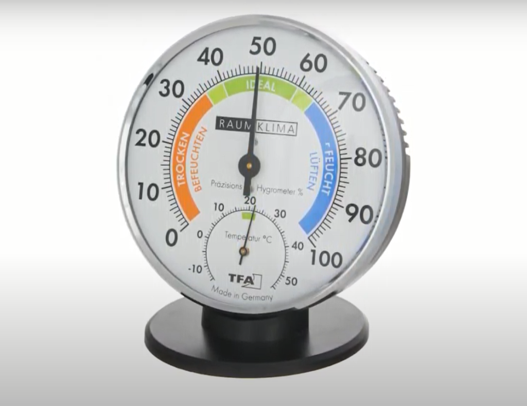 8 Meteorologist Tools to Help Create Weather Forecasts - WeatherStationPro